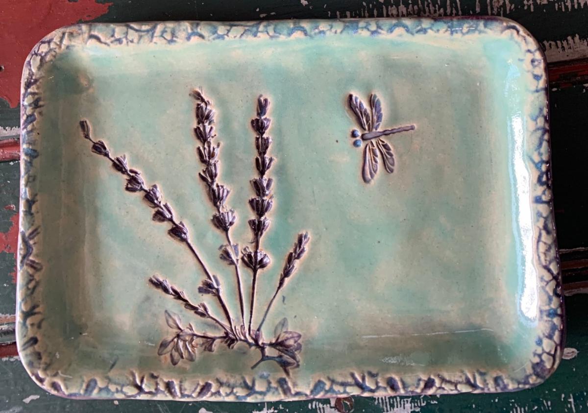 Join us in Welcoming artist Gail Jones to Chimayo Gallery!
