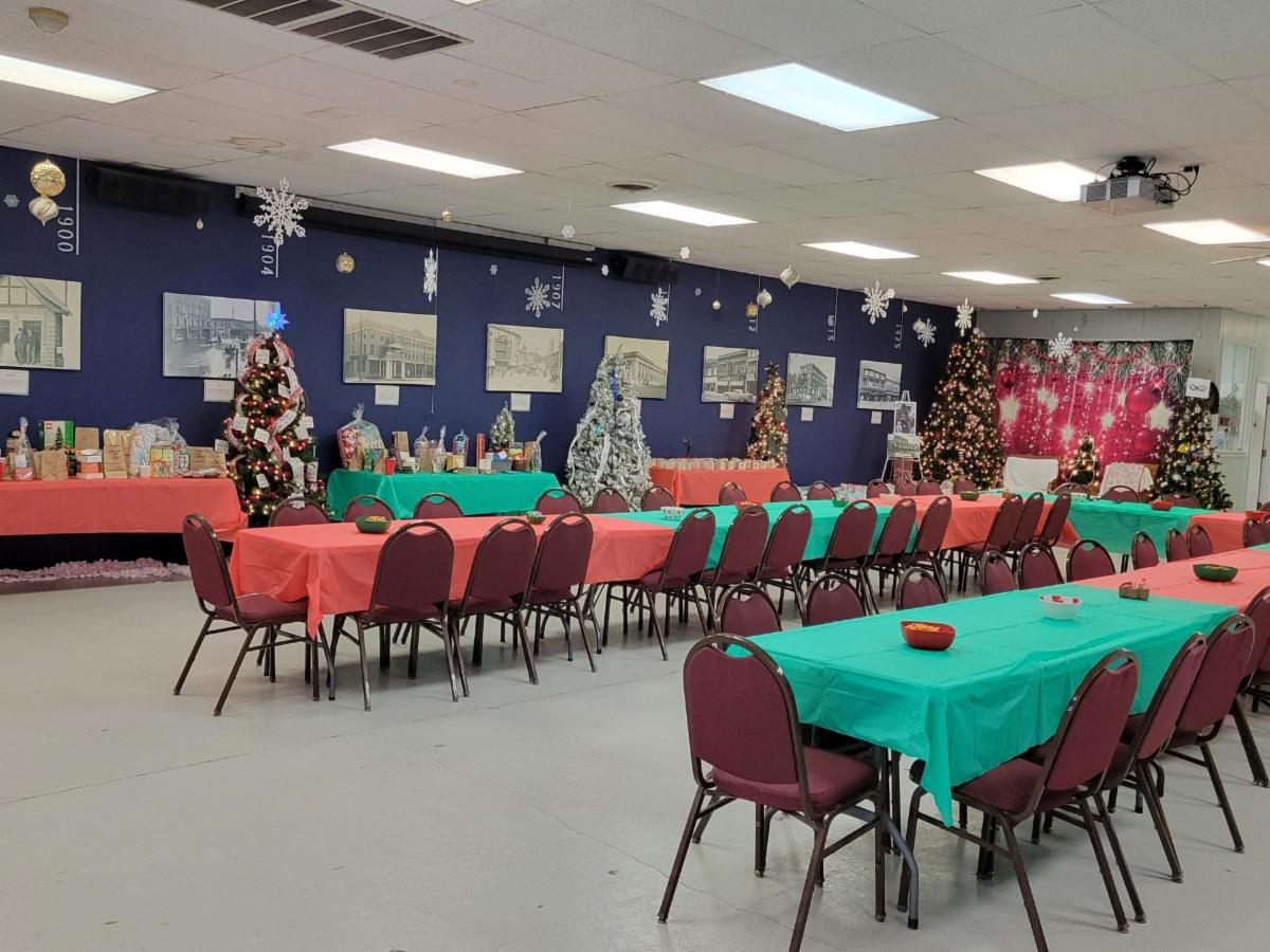 Join us in Downtown Beloit for music, shopping, food, and more!