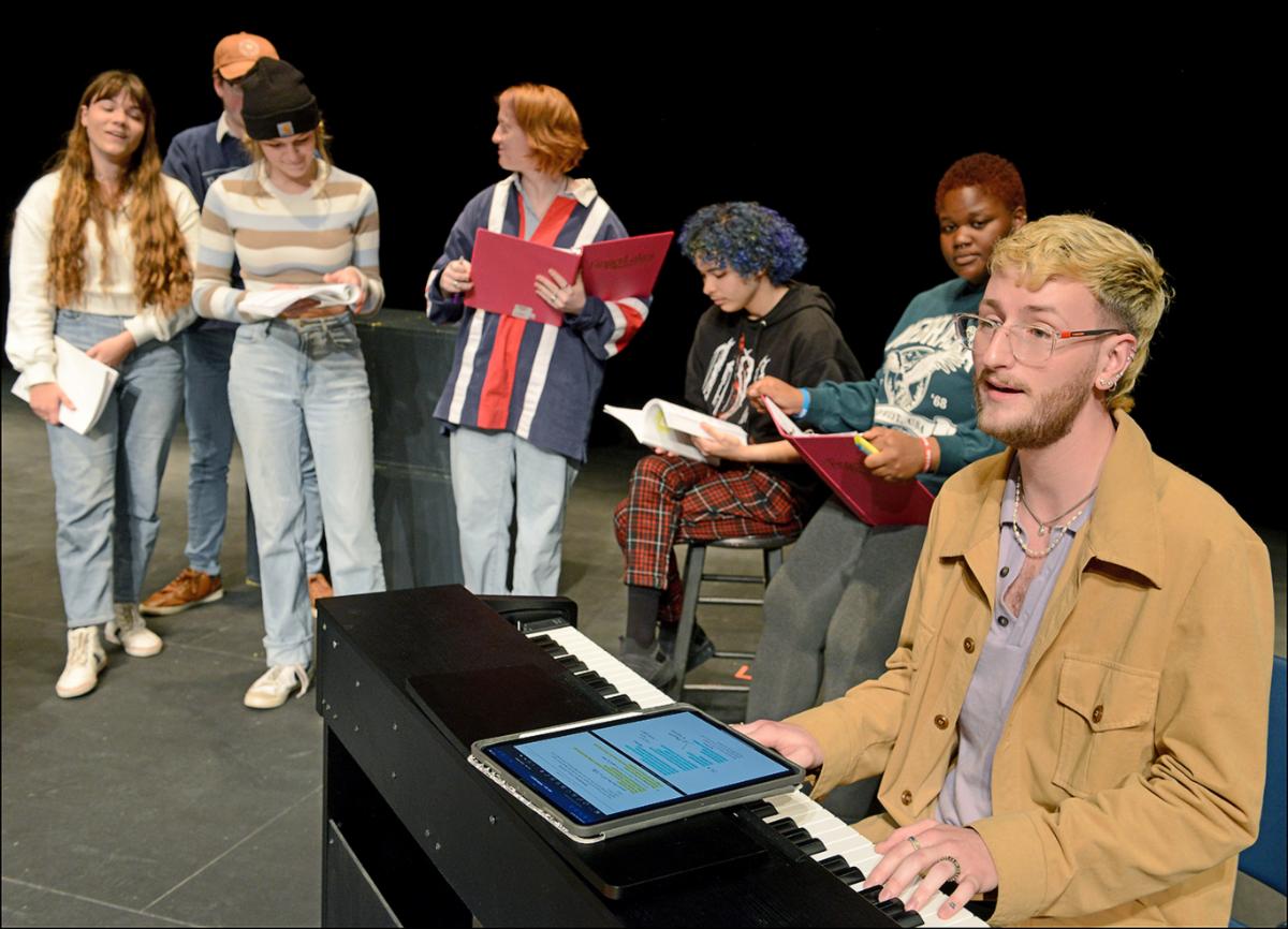 Volleyball sendoff, Veterans Day reminders