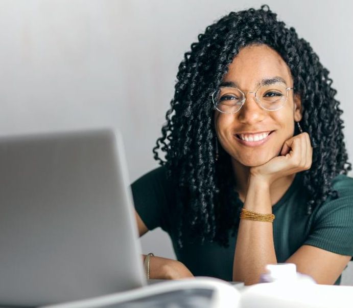 Entrenamientos en español: Think Small/Child Care Aware de Minnesota