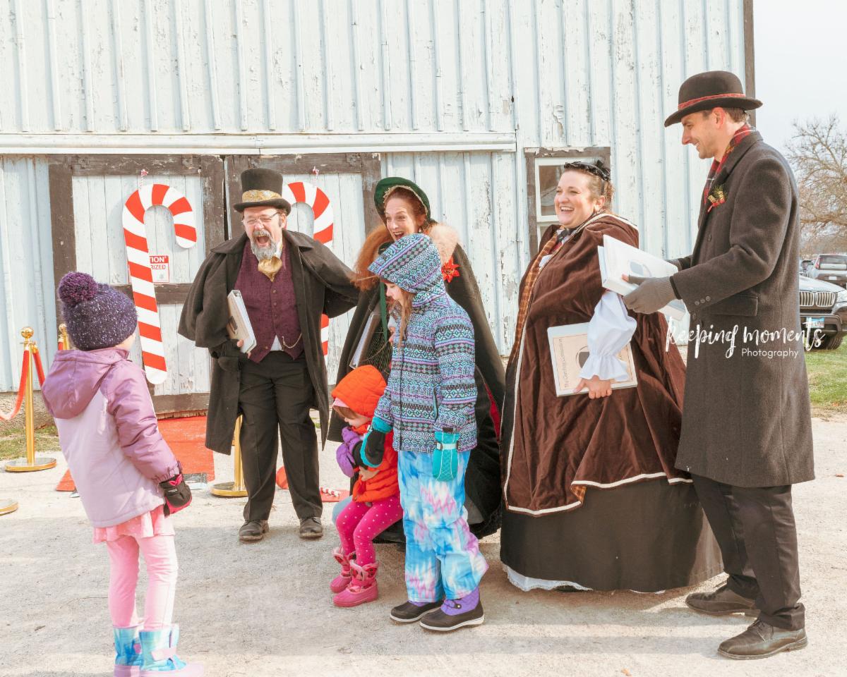 Short Video of our Early 1900's Vintage Holiday Postcards Corron Family ...