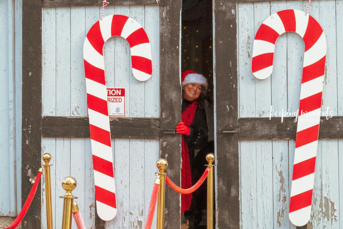 Short Video of our Early 1900's Vintage Holiday Postcards Corron Family ...