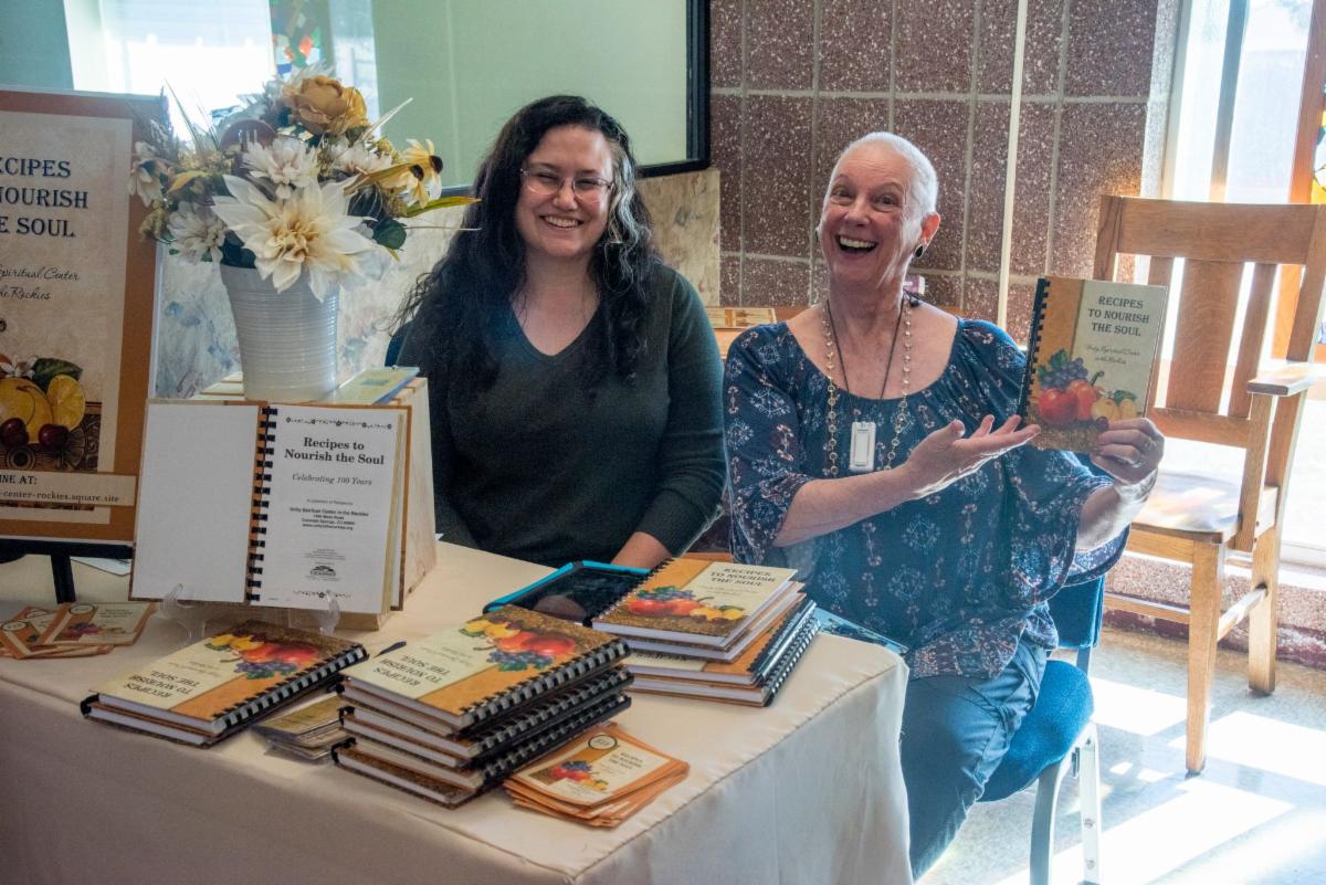 A Grateful and Generous Spirit - Rev. Elizabeth Longo - November 6th, 2022