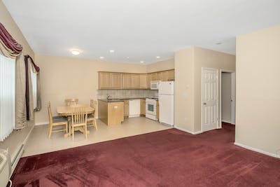 FIRST OPEN HOUSE- Fabulous Farmingdale Condo