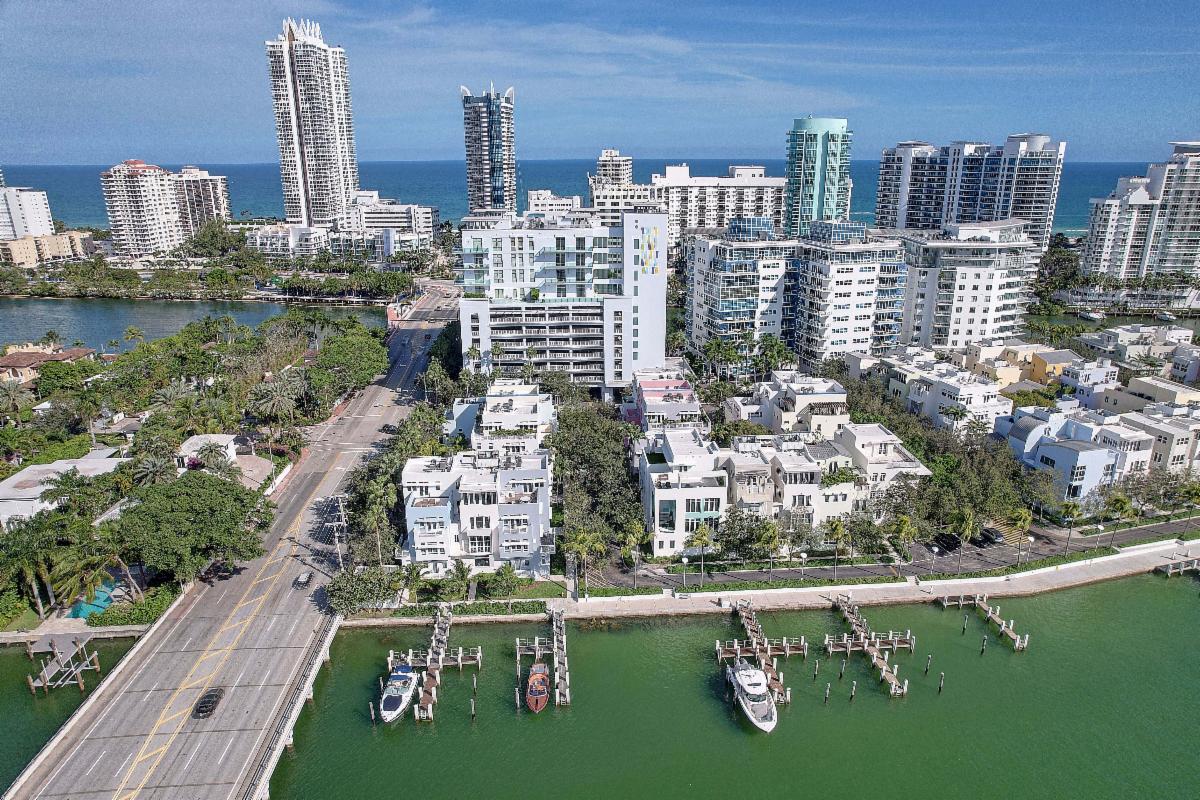 Townhouse @ Aqua Miami Beach