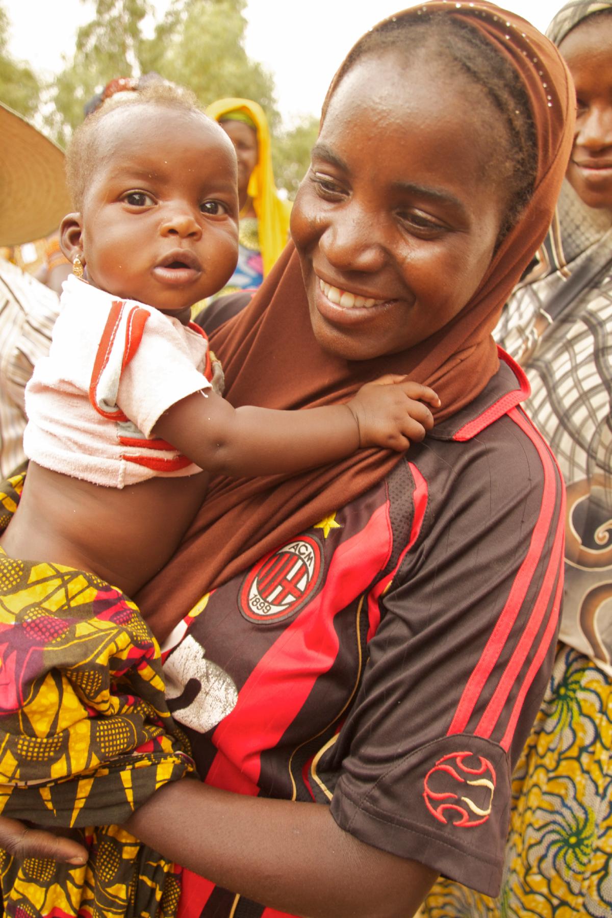 Help Mariame keep putting one foot in front of the other