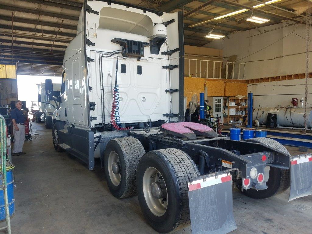 16' & 17' Freightliner Cascadia's and 17' International Prostar's