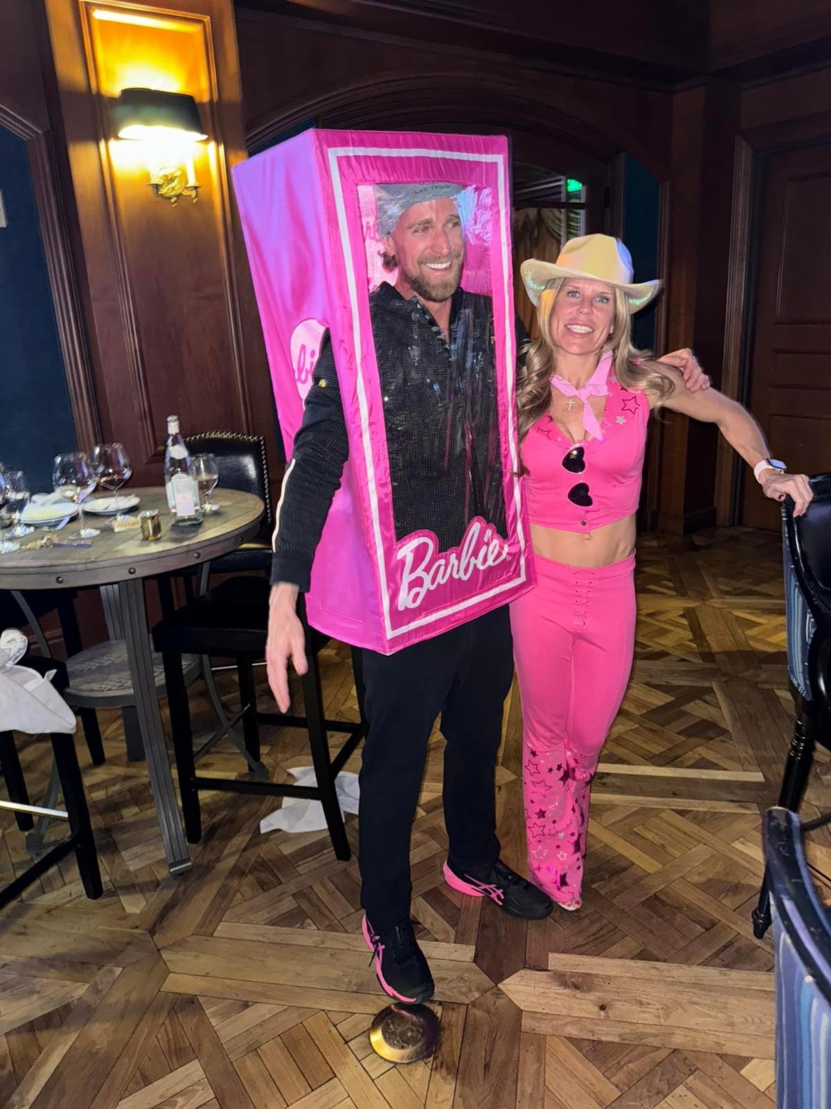 Holiday Market, F1 Watch Party & Thanksgiving Preorders | Friday ...