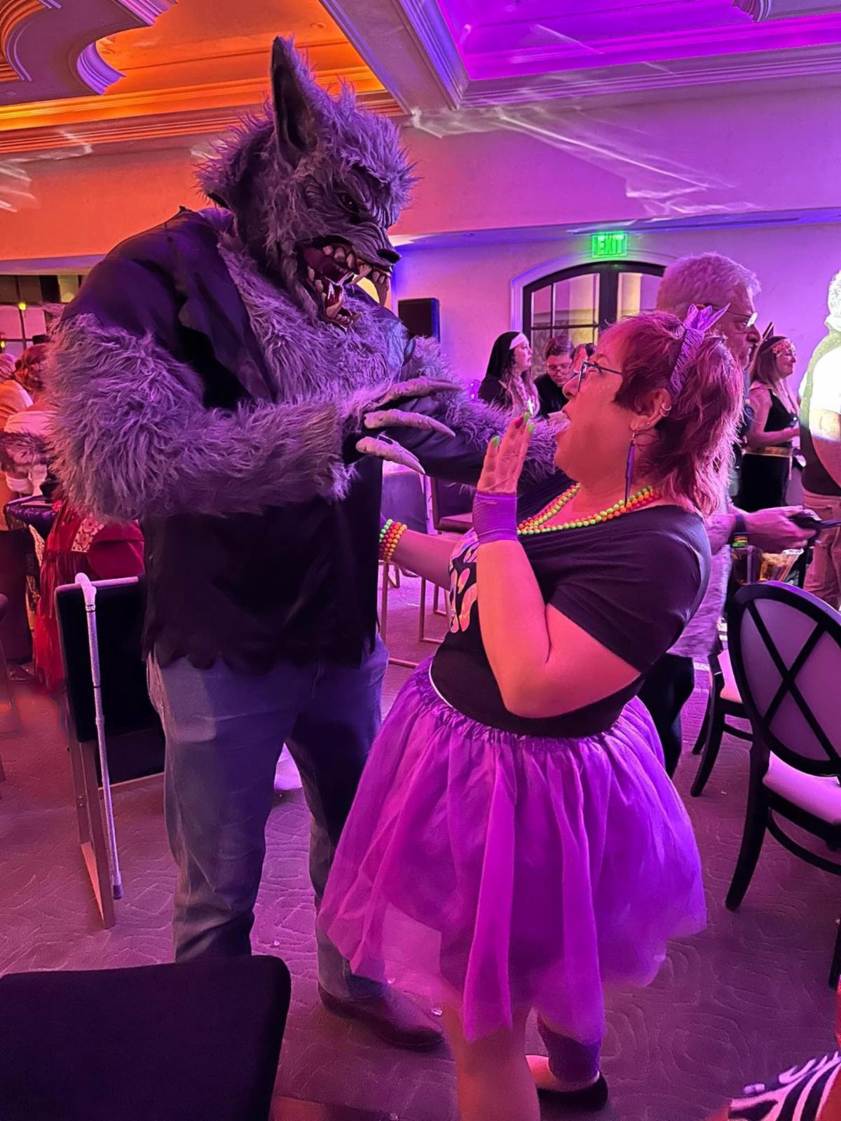 Holiday Market, F1 Watch Party & Thanksgiving Preorders | Friday ...