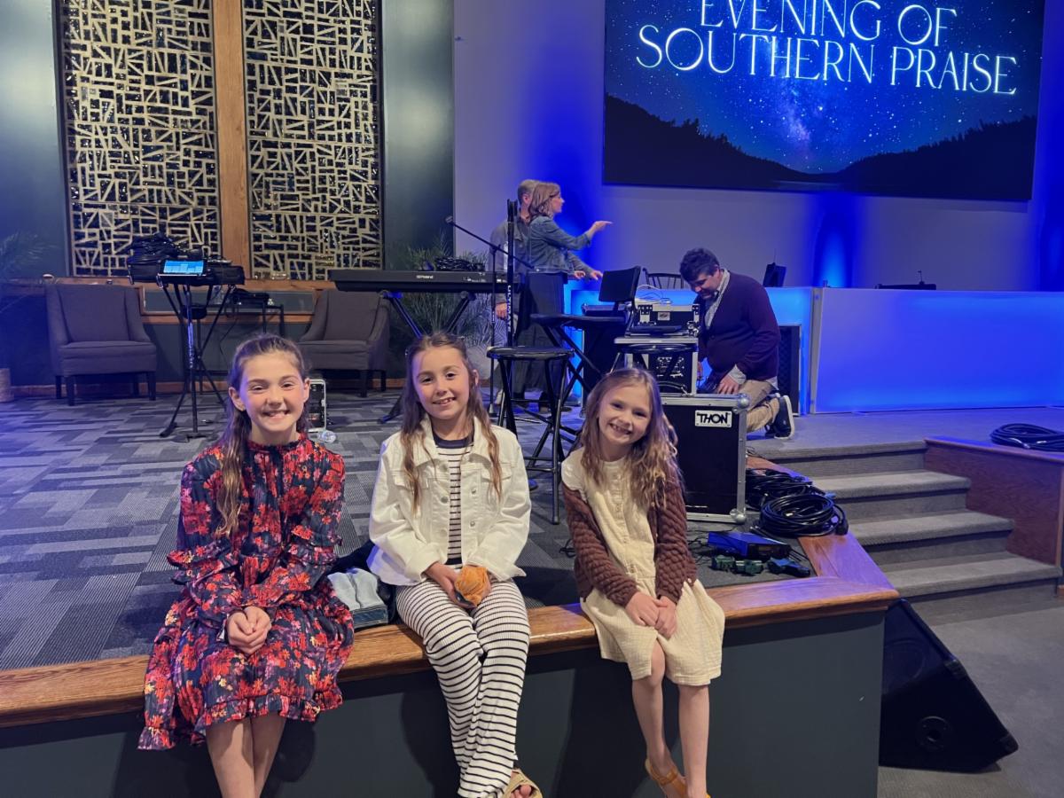 🎼LesterGram 05-06-25 ~~ 😳Third of the Year Already Gone...