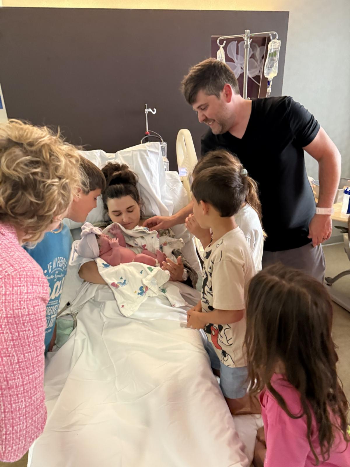 🎼LesterGram 06-17-25 ~~ ﻿ 😍New Kid On The Block!!!😍