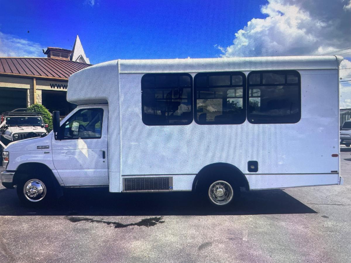 15-Passenger Buses For Sale