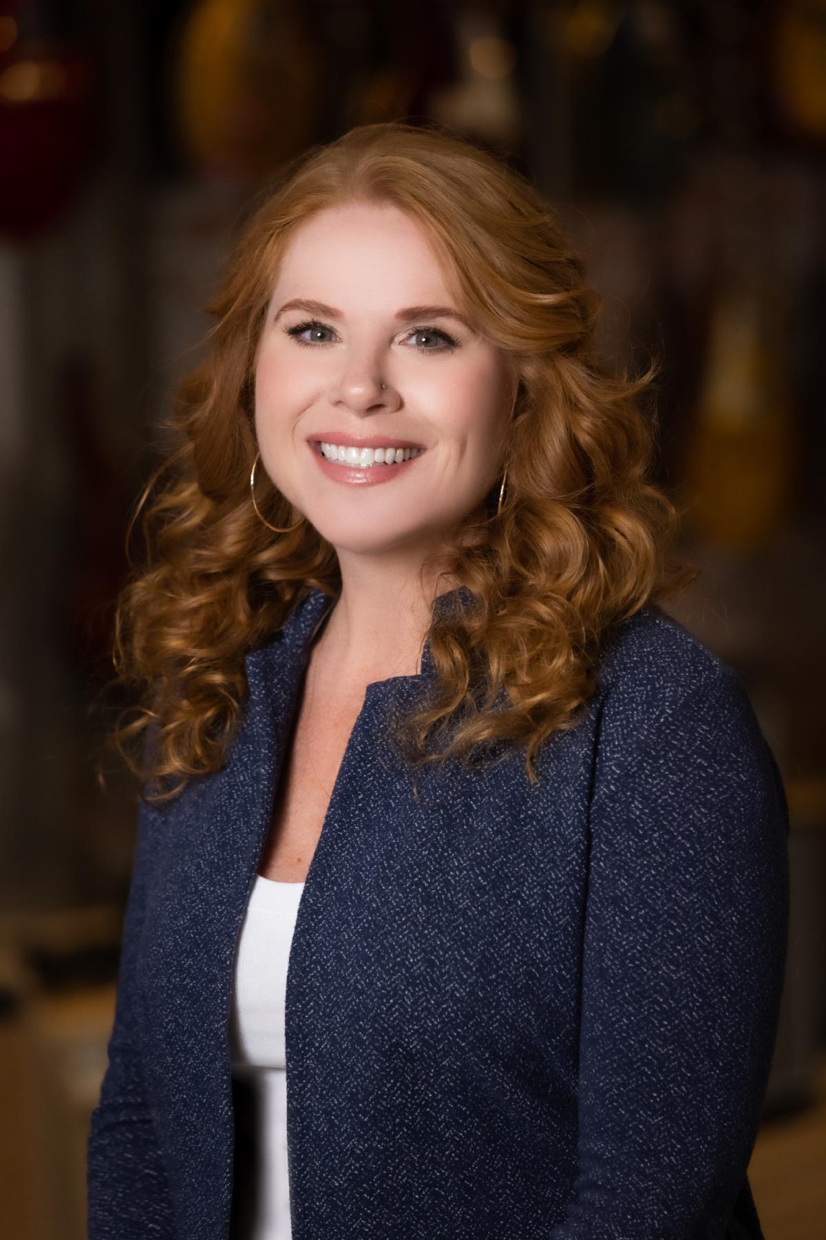 Gibson Brands Announces Elizabeth “Beth” Heidt as Chief Marketing ...
