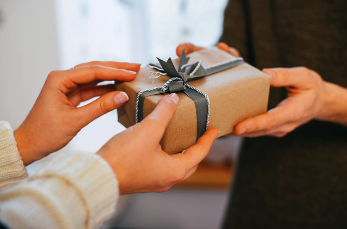 You can only give to others what you receive from God.
