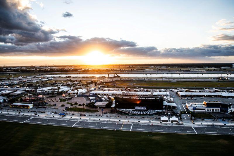 HSR Classic Daytona 24 Concludes With Dominating Victories, Late Drama ...