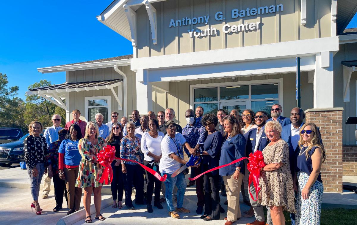 Tifton Dedicates ‘The Bate’