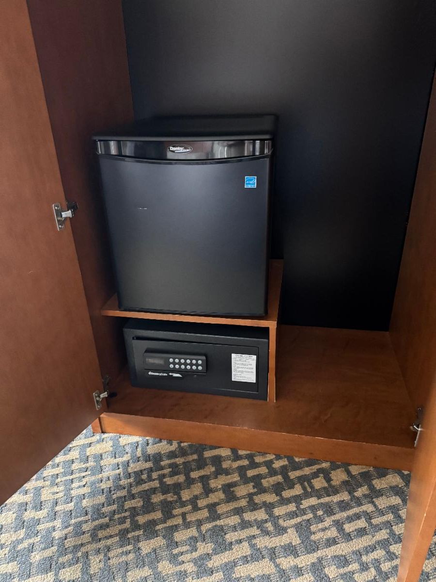 Holiday Inn Raleigh NC Downtown - 80 DOUBLE QUEEN Room Packages, 100 ...