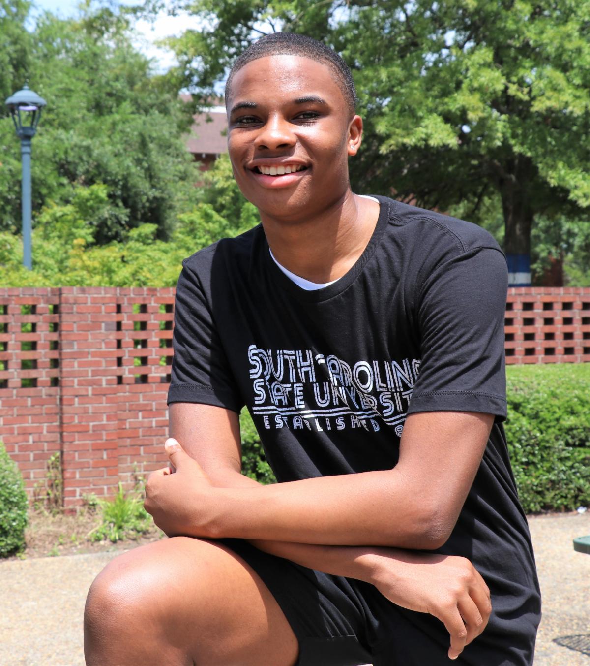 Bulldog Stories: Whirlwind day for high school graduate making ...