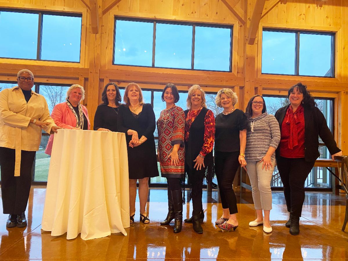 Calling All Hanover Women!