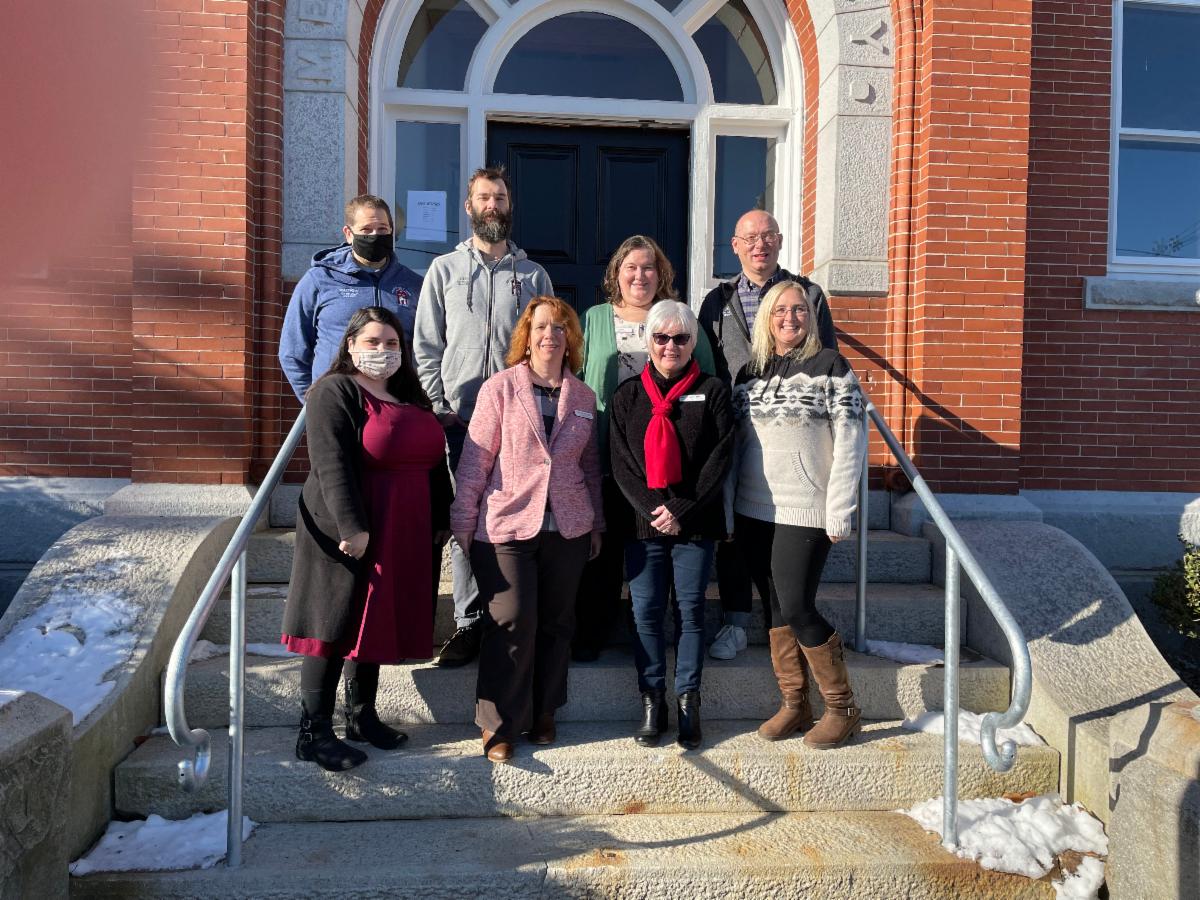 Meredith Library April 2022 eNews