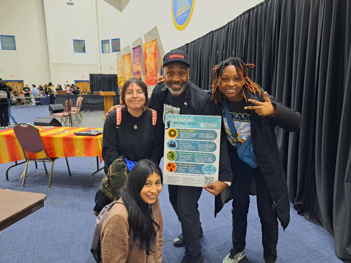 Season's Greetings from CapCAN!