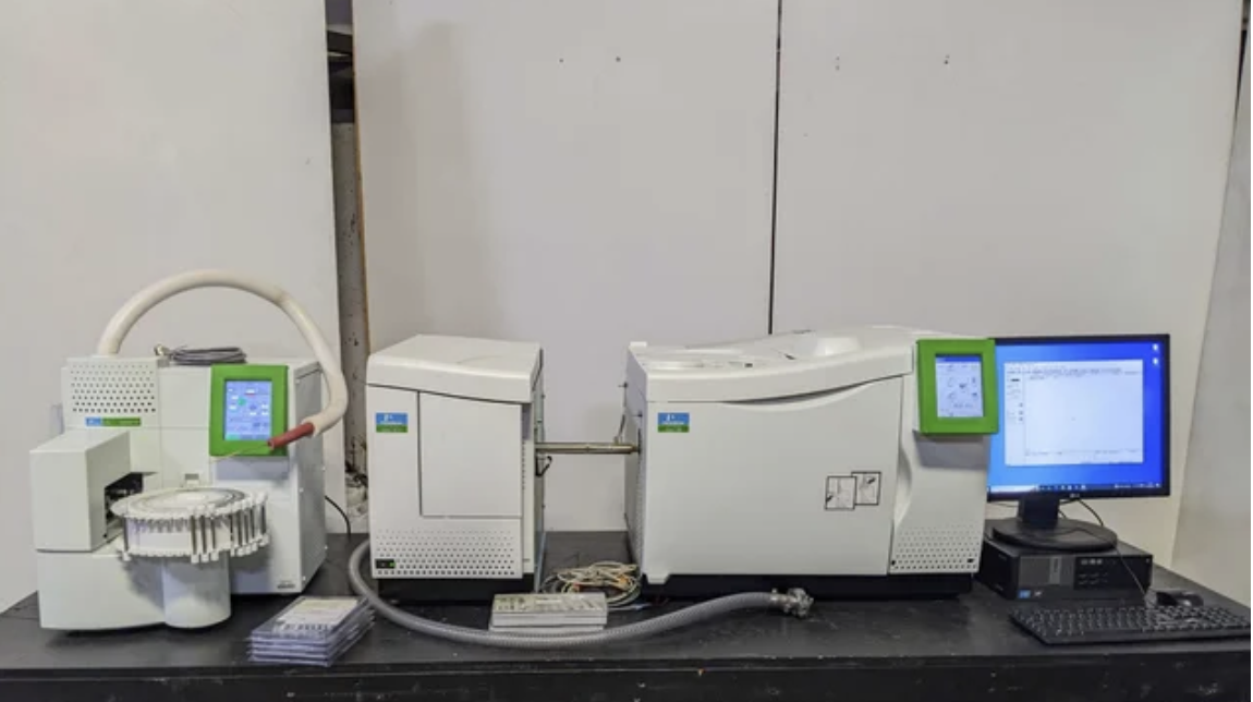 Perkin Elmer GC-MS - used Perkin Elmer Clarus 680 GC +Clarus SQ 8T MS ...