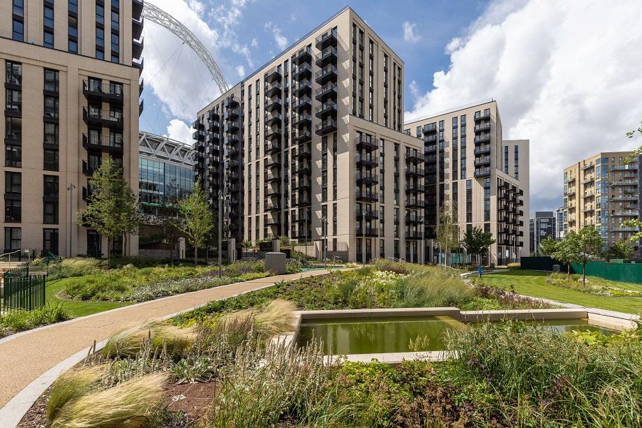 R2R Block of Luxury Apartments in Wembley Park - Fully Furnished - No ...