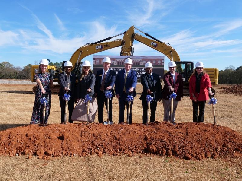 7Headlines: Celebrating the Excellence and Heart of District 7.