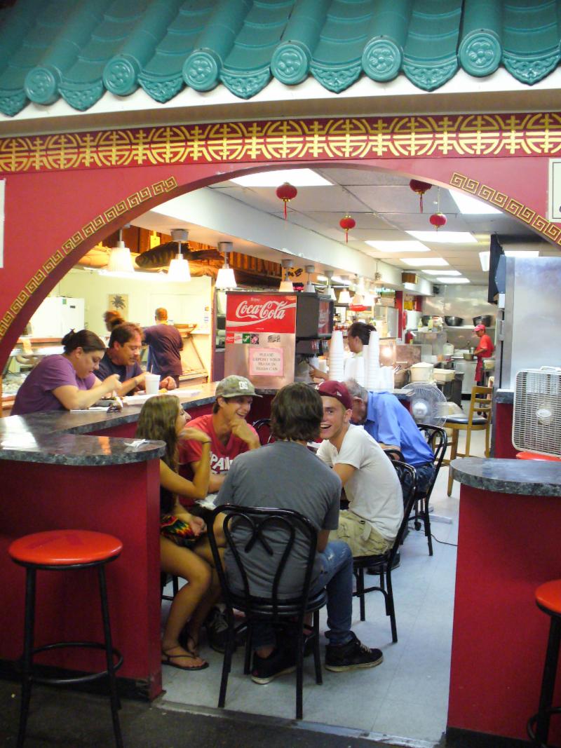 Zerns Holiday Tributes