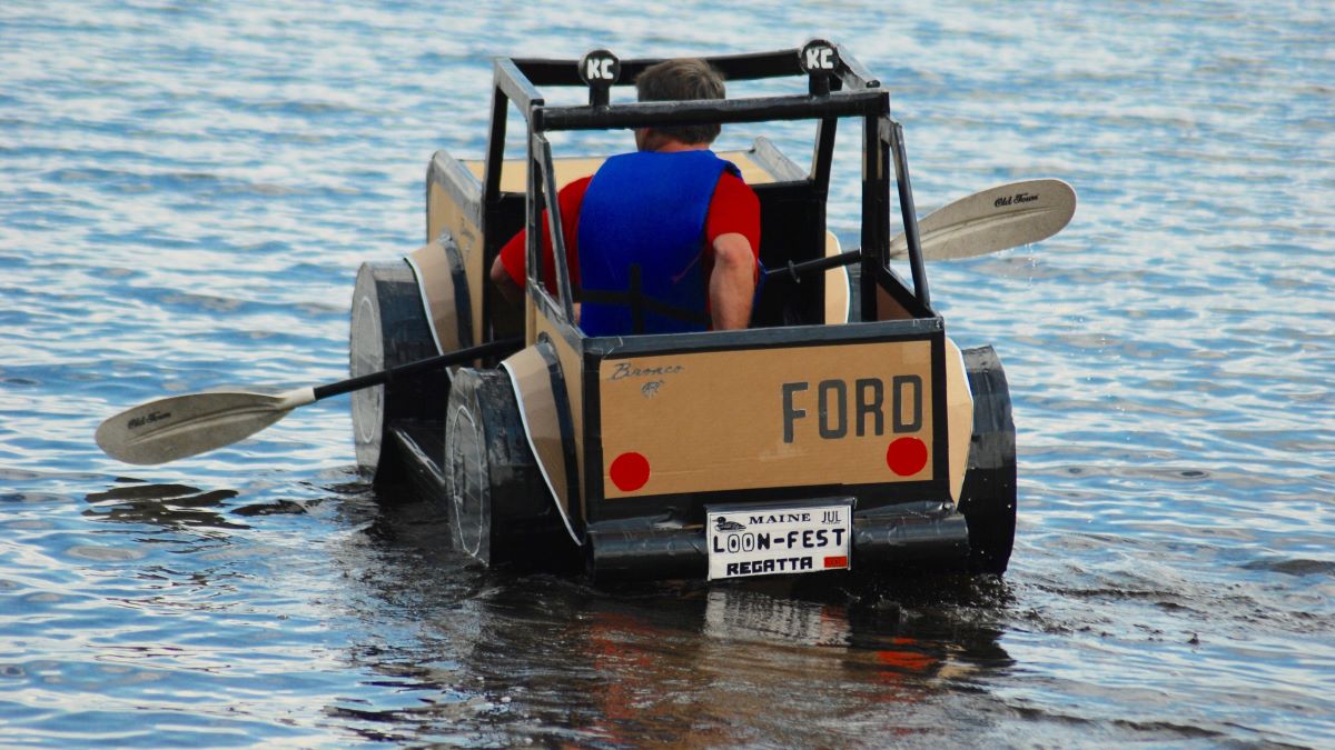 Digest: Trucking giant’s collapse could mean higher prices in Maine