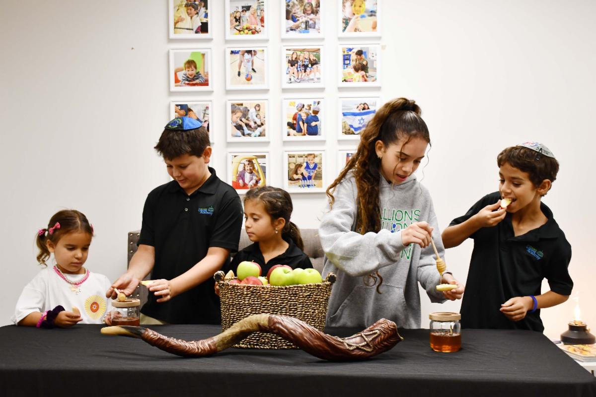 L'Shanah Tovah, Happy New Year!