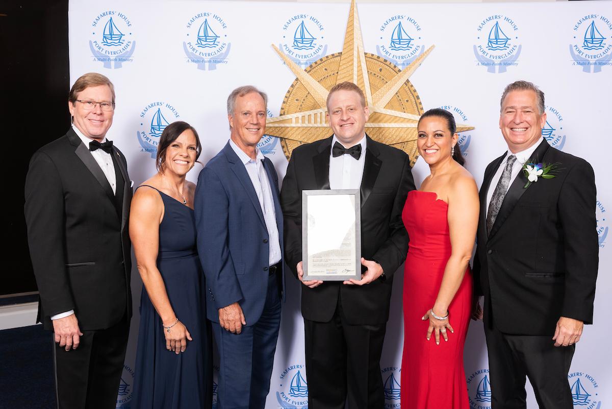 Pictures and More from the 27th Annual International Golden Compass Gala!