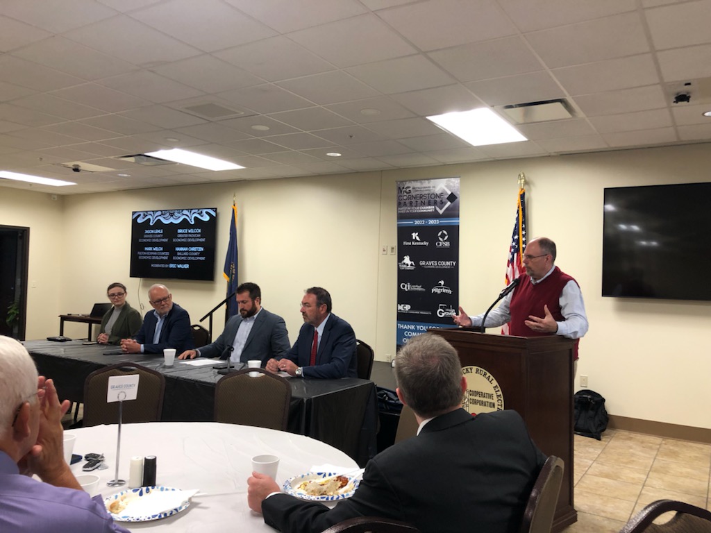 Business & Industry Breakfast Blender, sponsored by Graves County ...