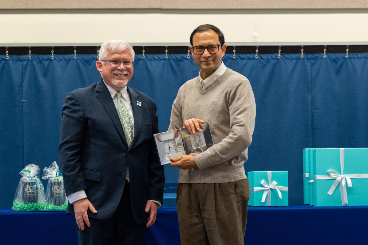 Friday Memo from the Desk of Mark McCormick