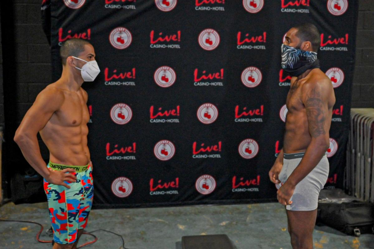 Boxing Weights from Philadelphia 2300 Arena - REAL COMBAT MEDIA