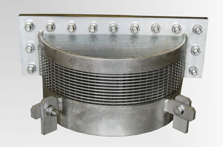 Hendrick Fabricates Durable Screens for the Petrochemical Market