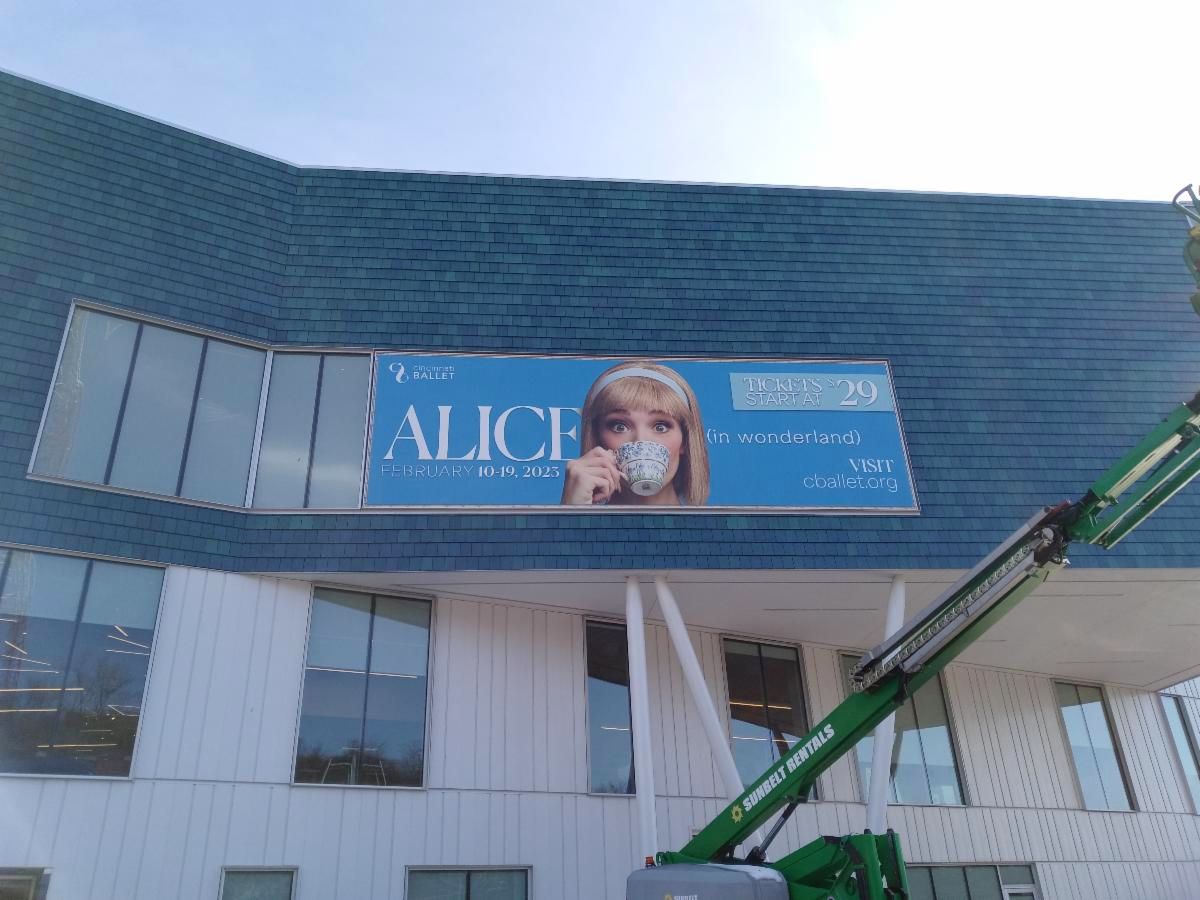 Lind's Smooth Moves Keep the Dance Going for The Cincinnati Ballet