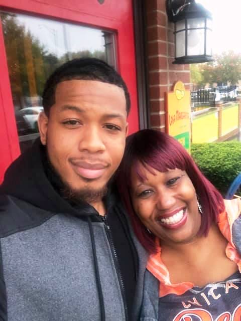 Lindblom: Services for Glanda Cocoa Davis (1985)