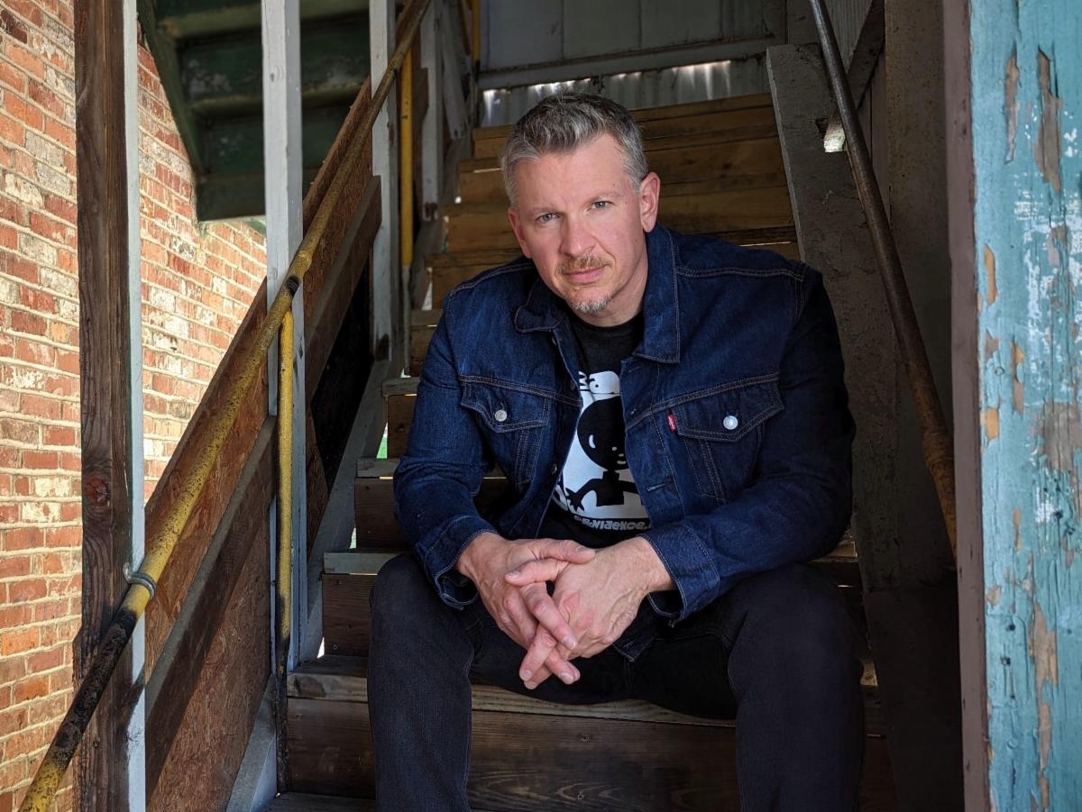 Media Alert - Brian McKenzie New Single "Technicolor Moments"