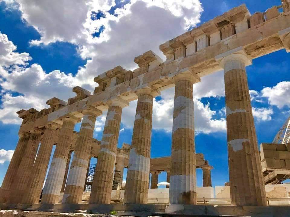 Reggie & Friends Explore the Wonders of Greece