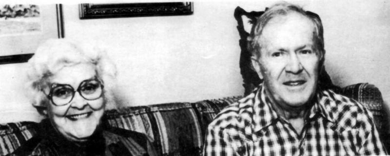 Raymond D. Holcomb 1919 - 2017