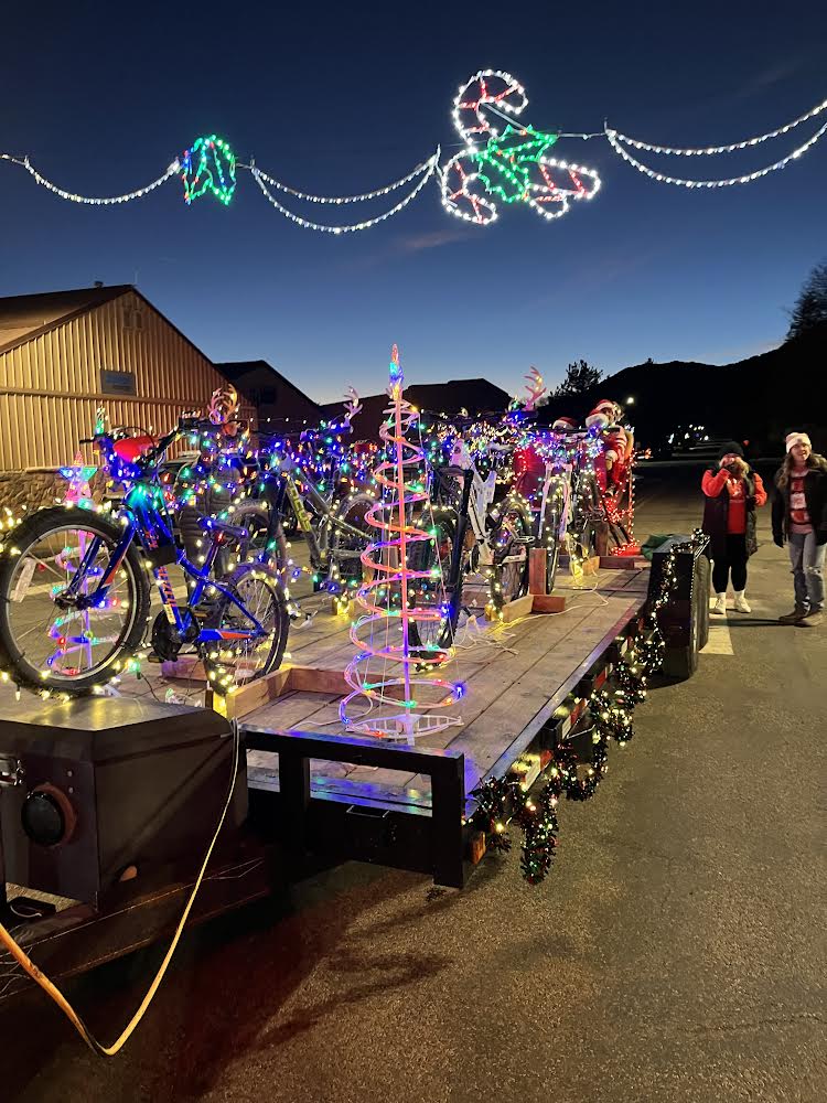 Parade of Lights Winners & Thank You!