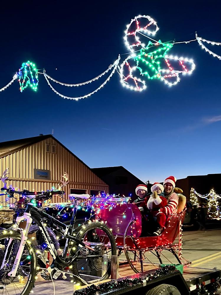 Parade of Lights Winners & Thank You!