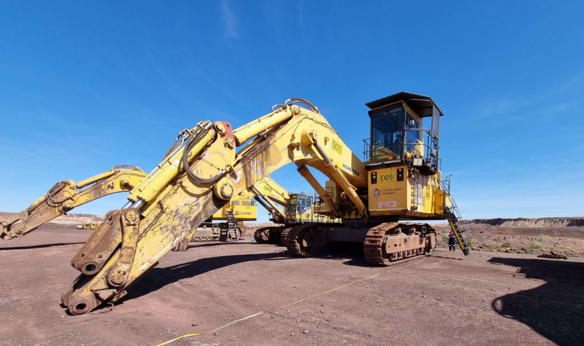 Offer:(Price USD680,000)Used Komatsu PC2000-8 2012Yr from Au.Vcmgroup
