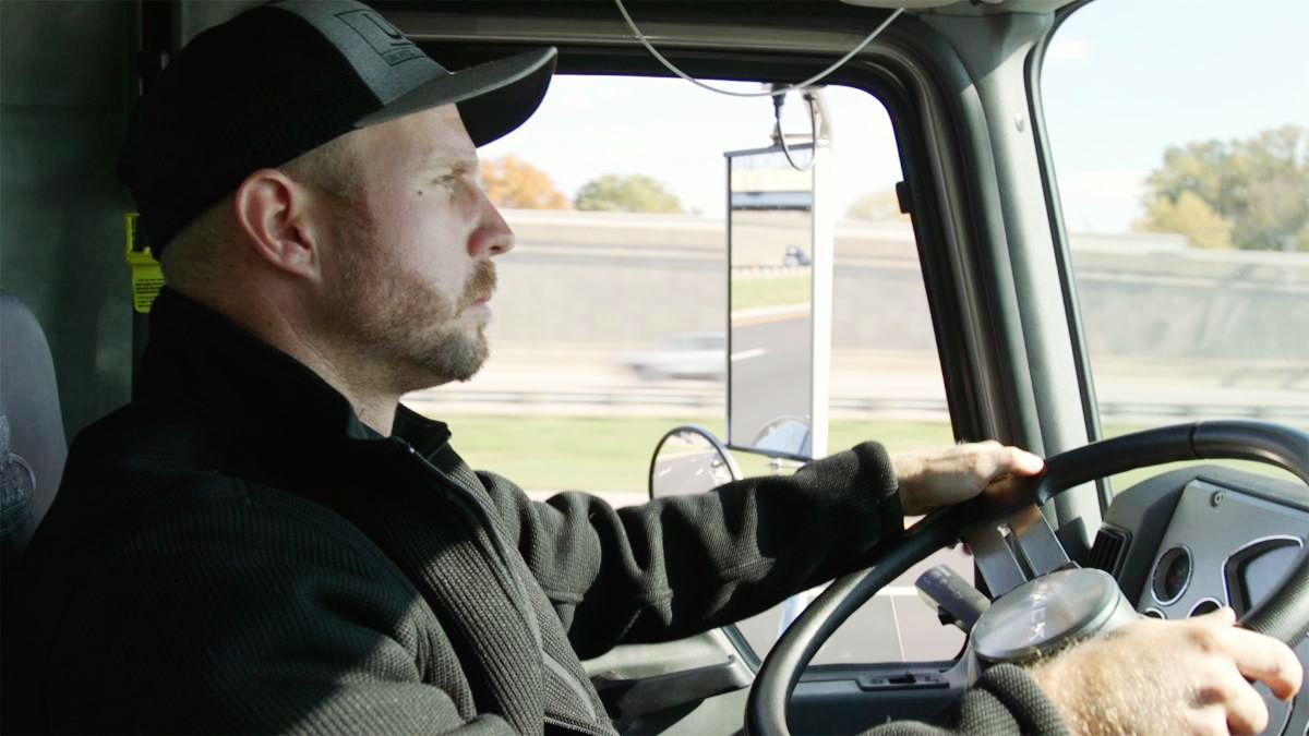 Safety Tips to Avoid Distracted Driving