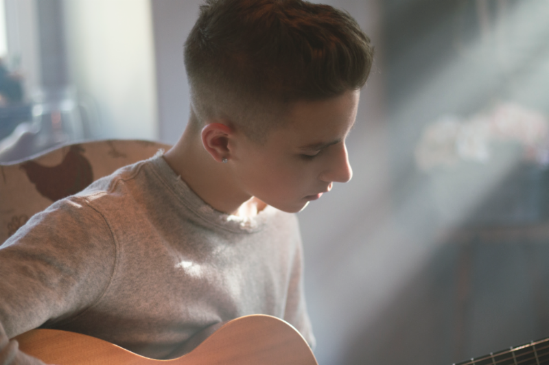 Rising teen pop artist Finn Matthews has released the official video ...