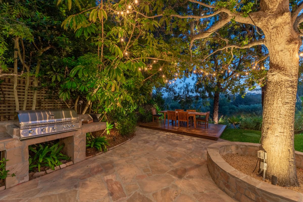 Malibu Contemporary with Little Dume Beach Access!