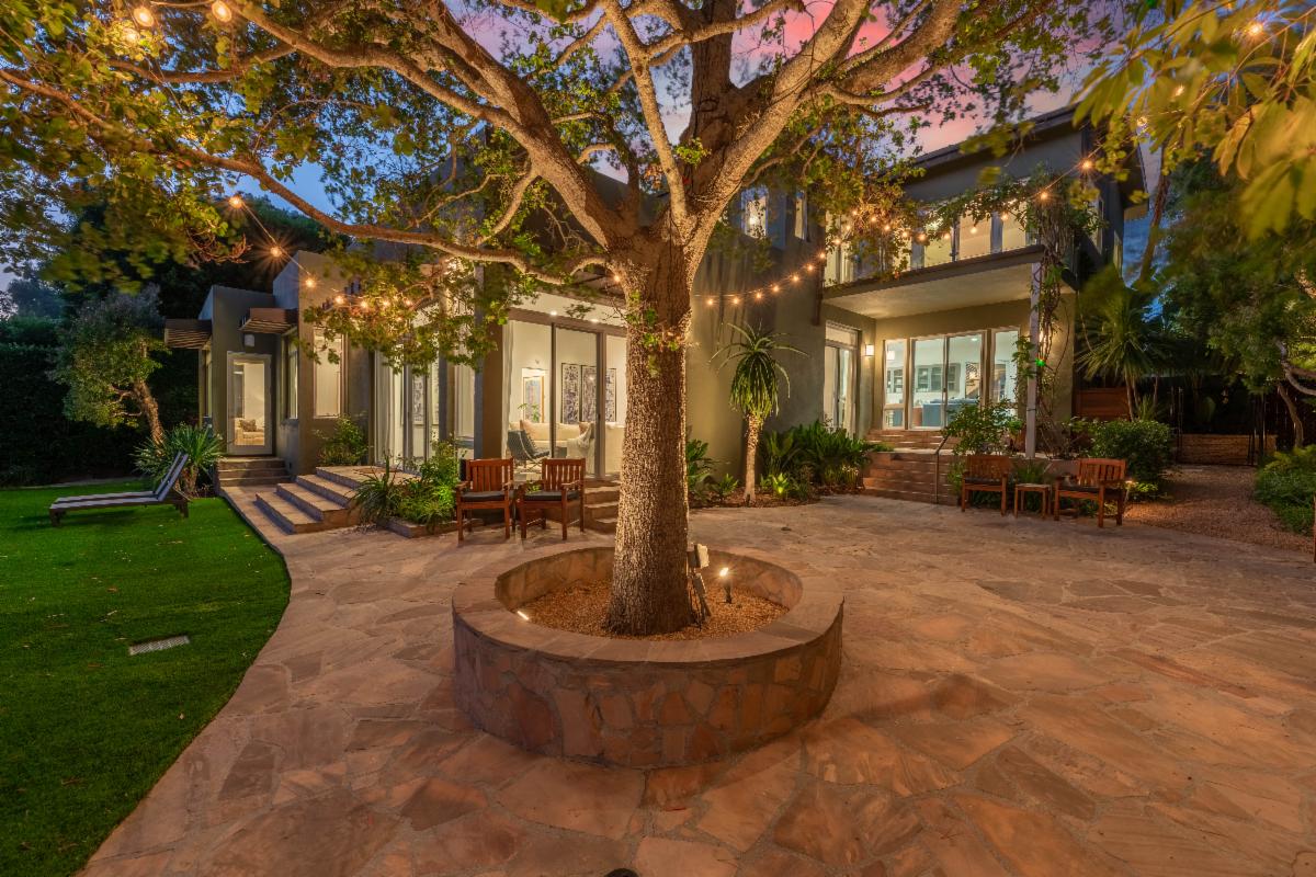 Malibu Contemporary with Little Dume Beach Access!