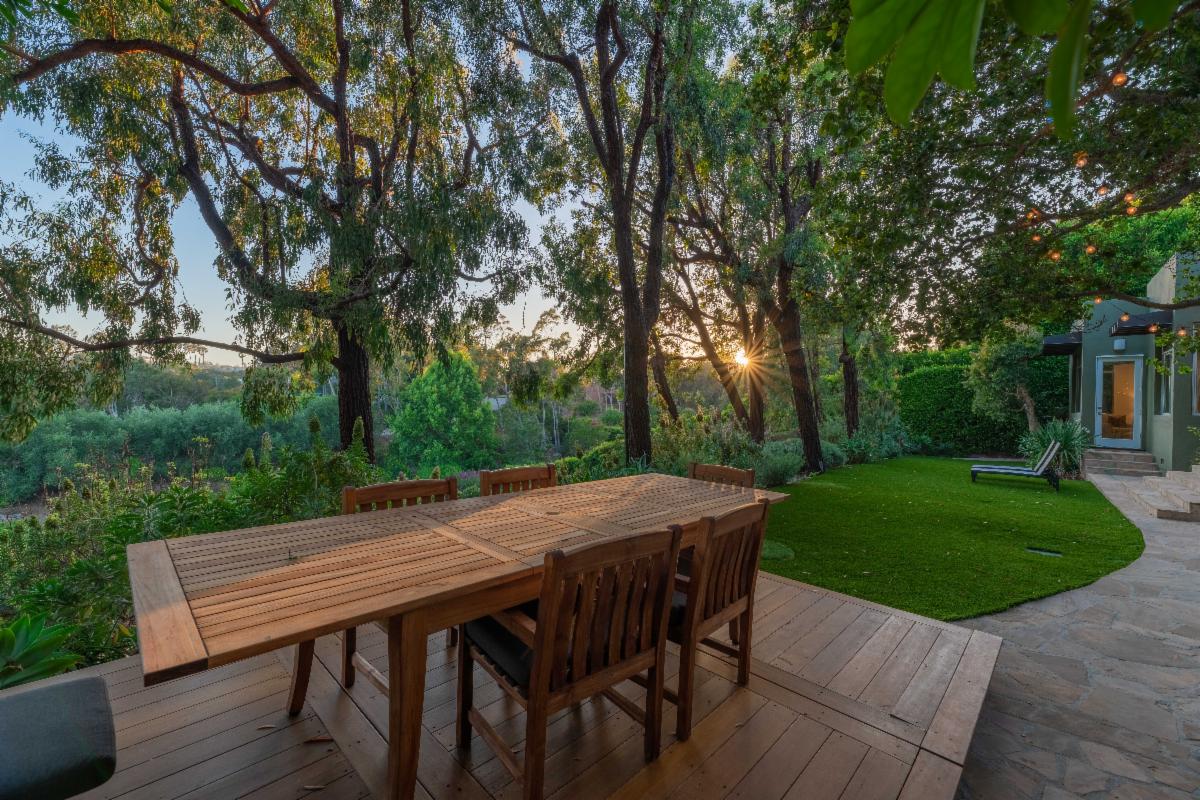 Malibu Contemporary with Little Dume Beach Access!