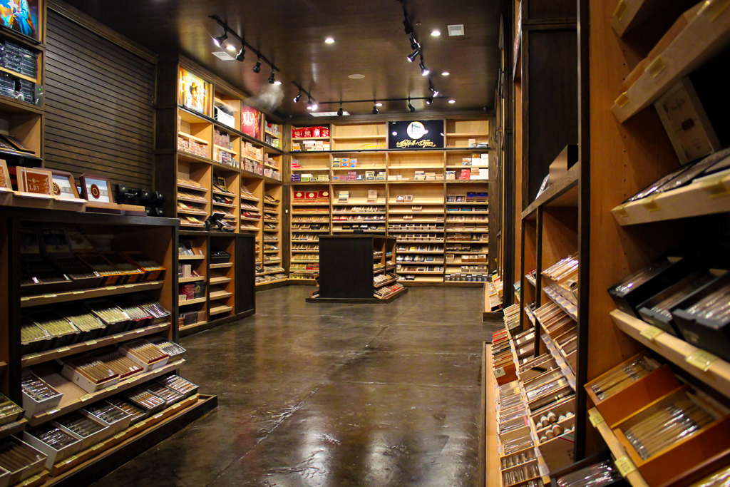Outlaw Cigar and Brewery is NOW OPEN!